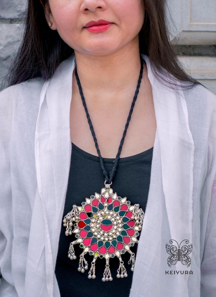 Koshika Pendant – KEIYURA