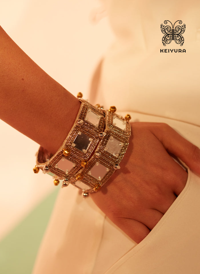 Sitara Bangles (Set of 2) – KEIYURA